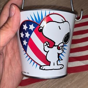 Peanuts | Holiday | Patriotic Peanuts Snoopy Mini Bucket | Poshmark